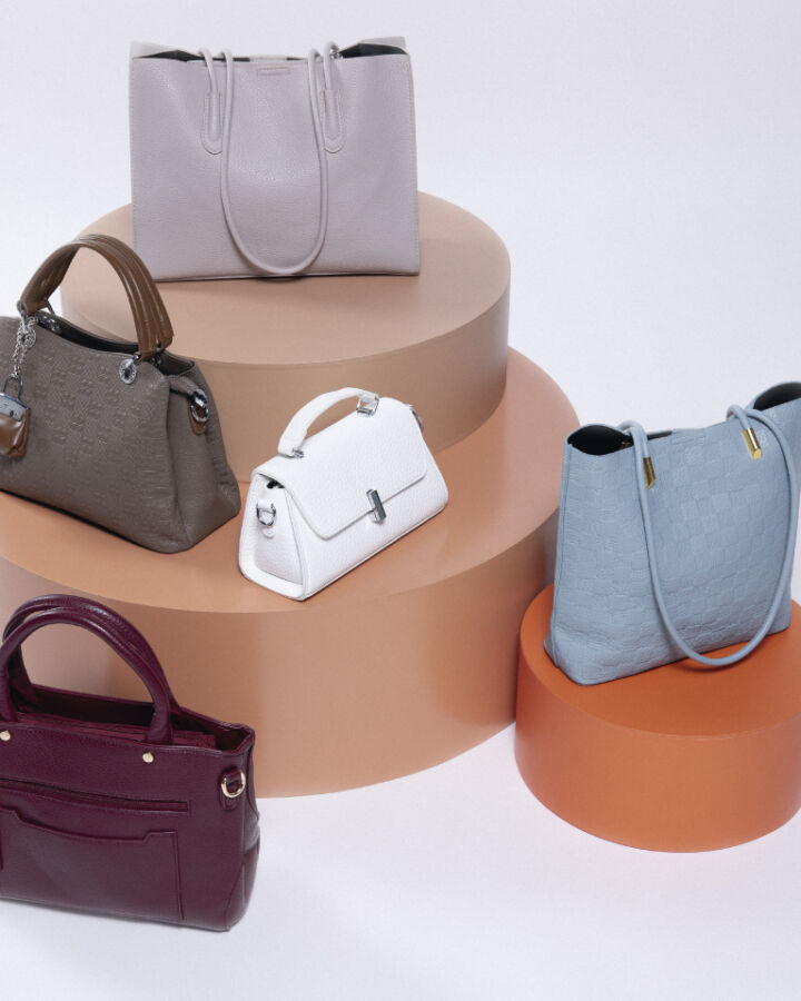 Cartera - Luz y color - Catálogo Familia 2025